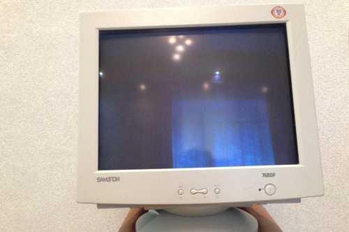 Монитор SAMSUNG Samtron 76BDF