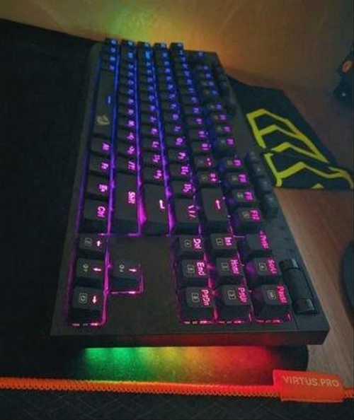 Оптическая RGB клавиатура Redragon broadsword PRO