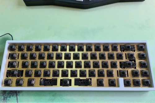 Кастомная механическую клавиатура KBD67 mkii