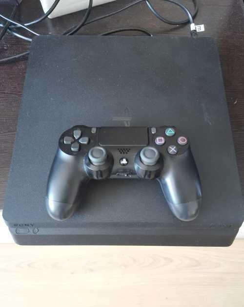 Продам PlayStation 4 slim 1tb