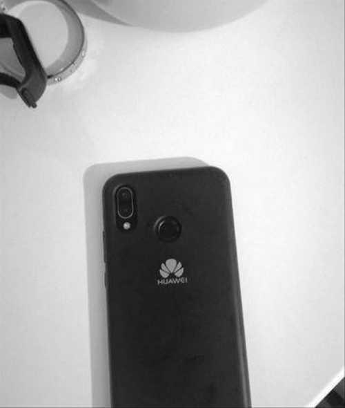 Телефон Huawei