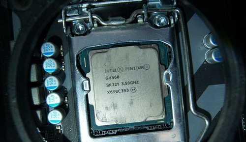 Intel Pentium G4560 socket 1151, 4-х поточный