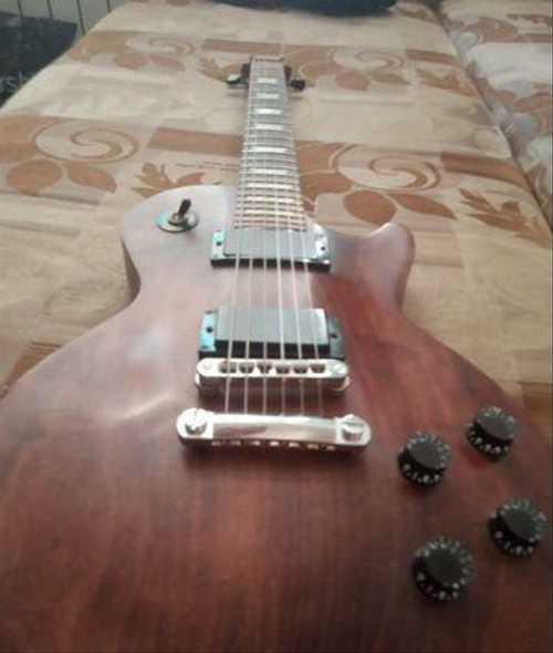 Электрогитара Gibson LPJ