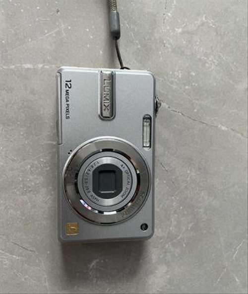 Цифровой фотоаппарат Panasonic