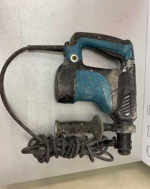 Перфоратор Makita HR2811