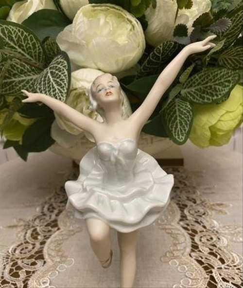 Фарфоровая статуэтка балерина, танцовщица Германия