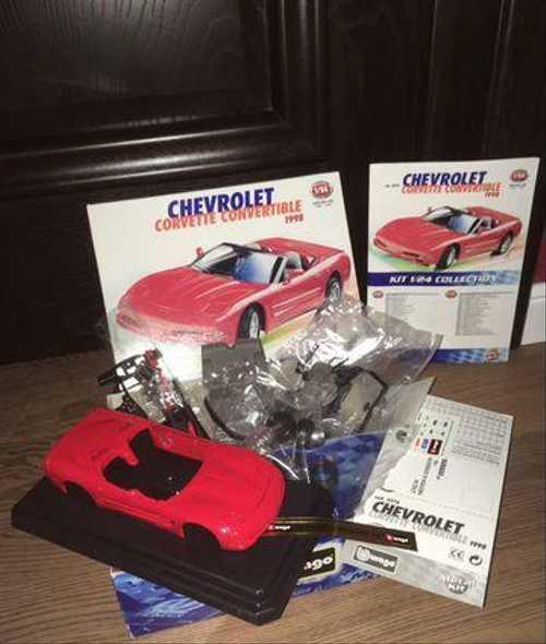 1/24 Bburago Italy Metal Kit Chevrolet Corvette