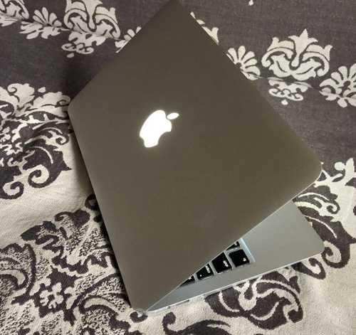 4 Apple MacBook Air 11д достойное состояние оне