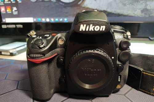 Зеркальный фотоаппарат Nikon D700 (body)