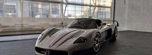 Редчайшая модель Maserati MC12 1/18
