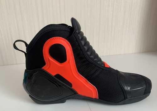 Dainese Dyno D1 shoes Black/Fluo-red