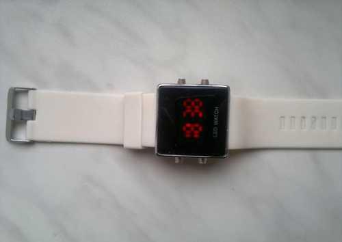 Женские часы LED watch