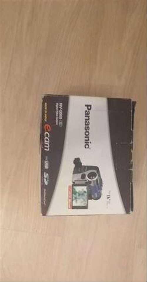 Касетная видеокамера Panasonic