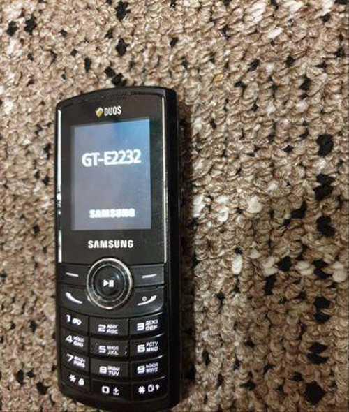 Телефон Samsung GT-E 2232