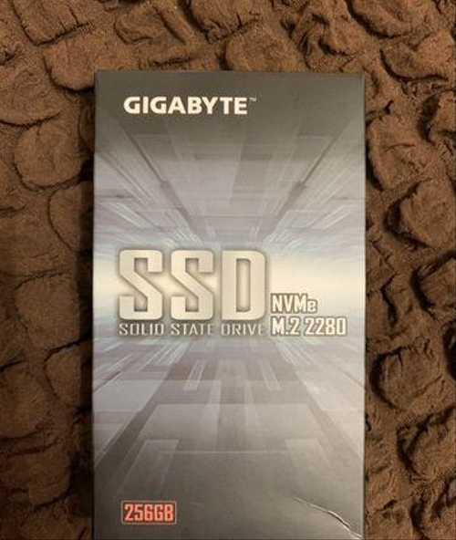 SSD M2 NVMe 256GB Gigabyte