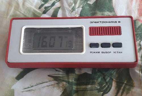 Часы электроника 8