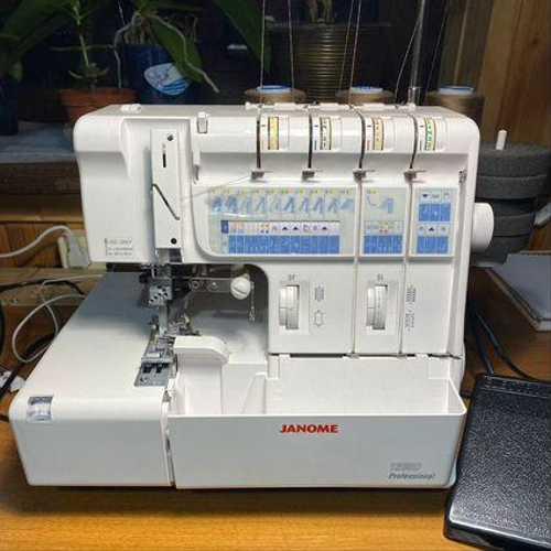 Коверлок janome 1200d