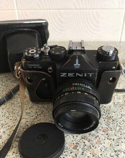 Фотоапарат zenit TTL