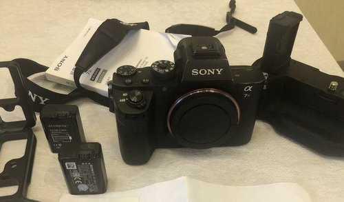 Беззеркальная камера Sony A7R2