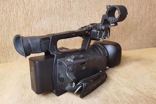 Камеры невинномысск в реальном. Canon xa35. Sony DCR-vx2200e. Sony 2200. Видеокамера Sony 2200.