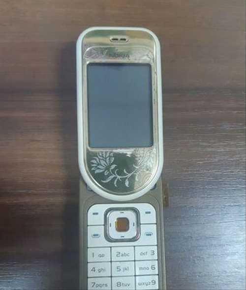 Мобильный телефон Nokia 7370