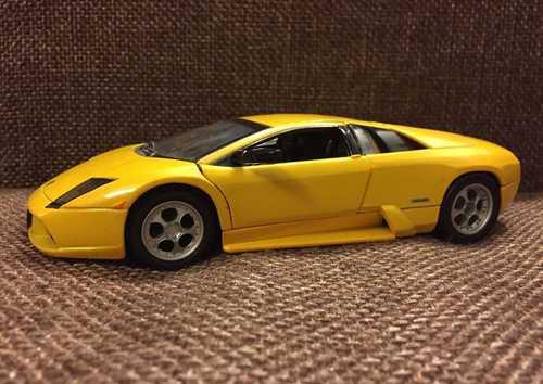 Модель Lamborghini welly 1/24