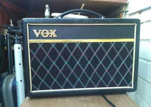 Комбоусилитель басовый Vox pathfinder bass 10