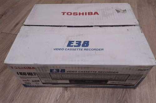 Видеомагнитофон Toshiba E38