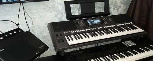 Синтезатор. Аранжировочная станция Yamaha PSR S970