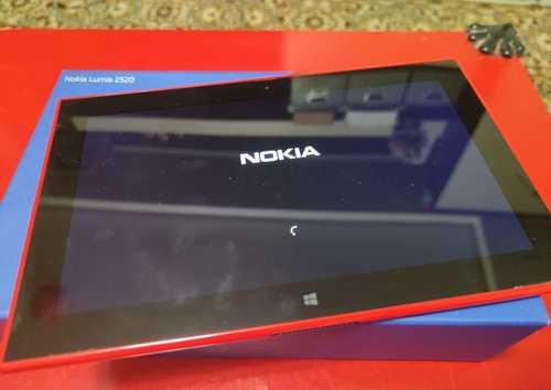 Планшет Nokia Lumia 2520