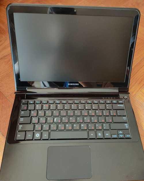 Ноутбук Samsung NP900X3A