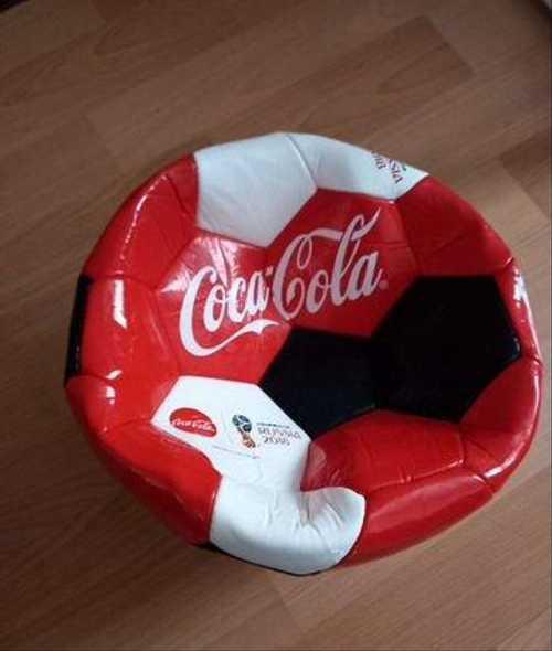 Футбольный мяч Coca cola