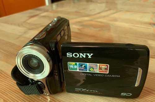 Видеокамера Sony Slim 16.0 MegaPixel