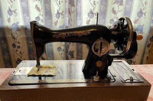 Швейная машинка пмз антикварная