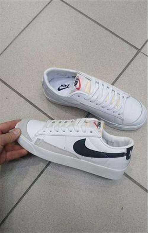 Кроссовки Nike blazer