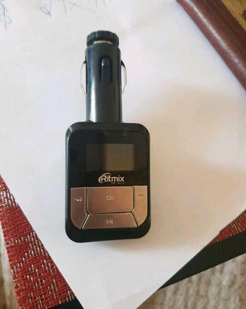 FM-трансмиттер ritmix FMT-A710