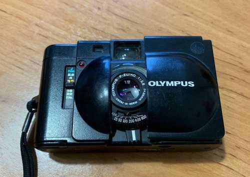 Olympus XA-1