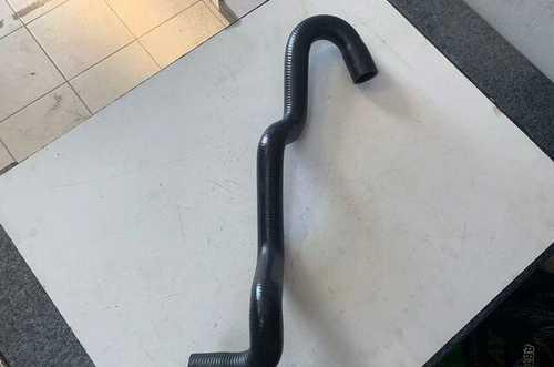 Патрубок радиатора верхний Лада Ларгус Логан 8кл