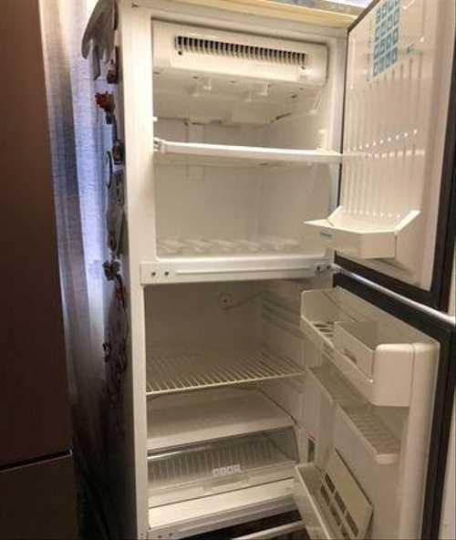 Холодильник Стинол-104 nf 330 4t