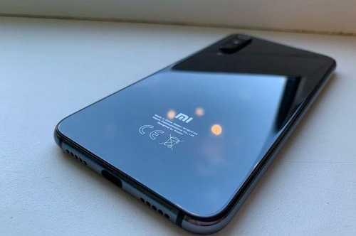 Xiaomi Mi 9SE 6/64Gb идеал
