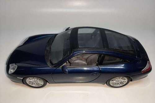 Porsche 911 (996) Carerra Targa (Maisto 1:18)