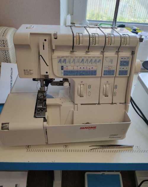 Коверлок janome 1200 d