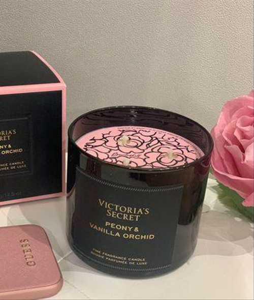 Свеча от victoria'S Secret