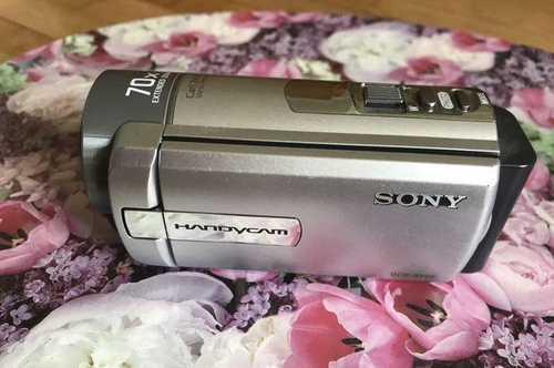 Видеокамера Sony handycam dcr-sx65e