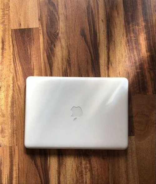 Macbook 13 дюймов белый
