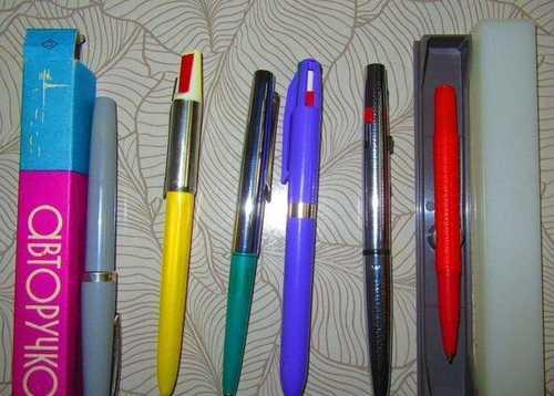 Ручки перьевые и шариковые многоцветные СССР