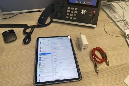 Apple iPad Pro 11 (2018) 1Tb Wi-Fi + Cellular