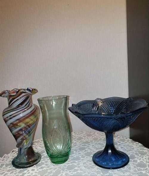 Цветное стекло вазы