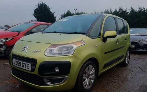 Кузов Citroen C3 picasso в разбор. Кузовные запчас