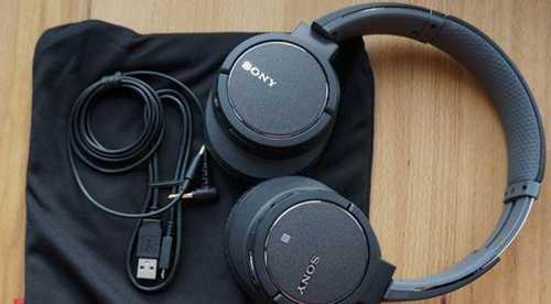 Bluetooth-гарнитура Sony MDR-ZX770BN